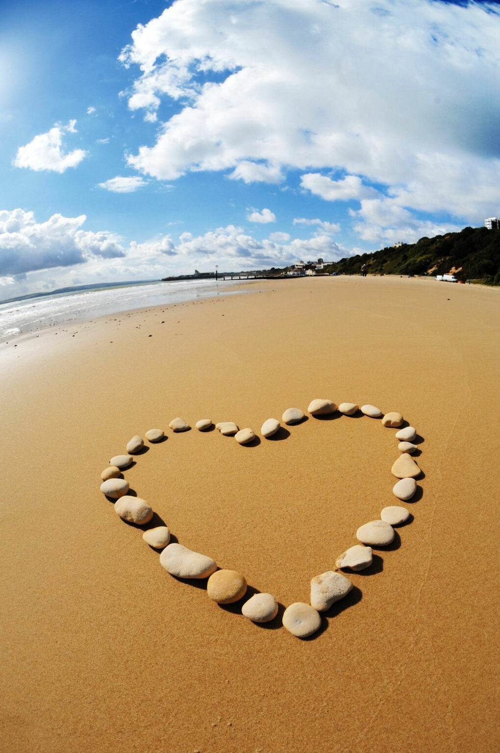 Bournemouth Beaches: Your Guide To A Perfect British Seaside Getaway